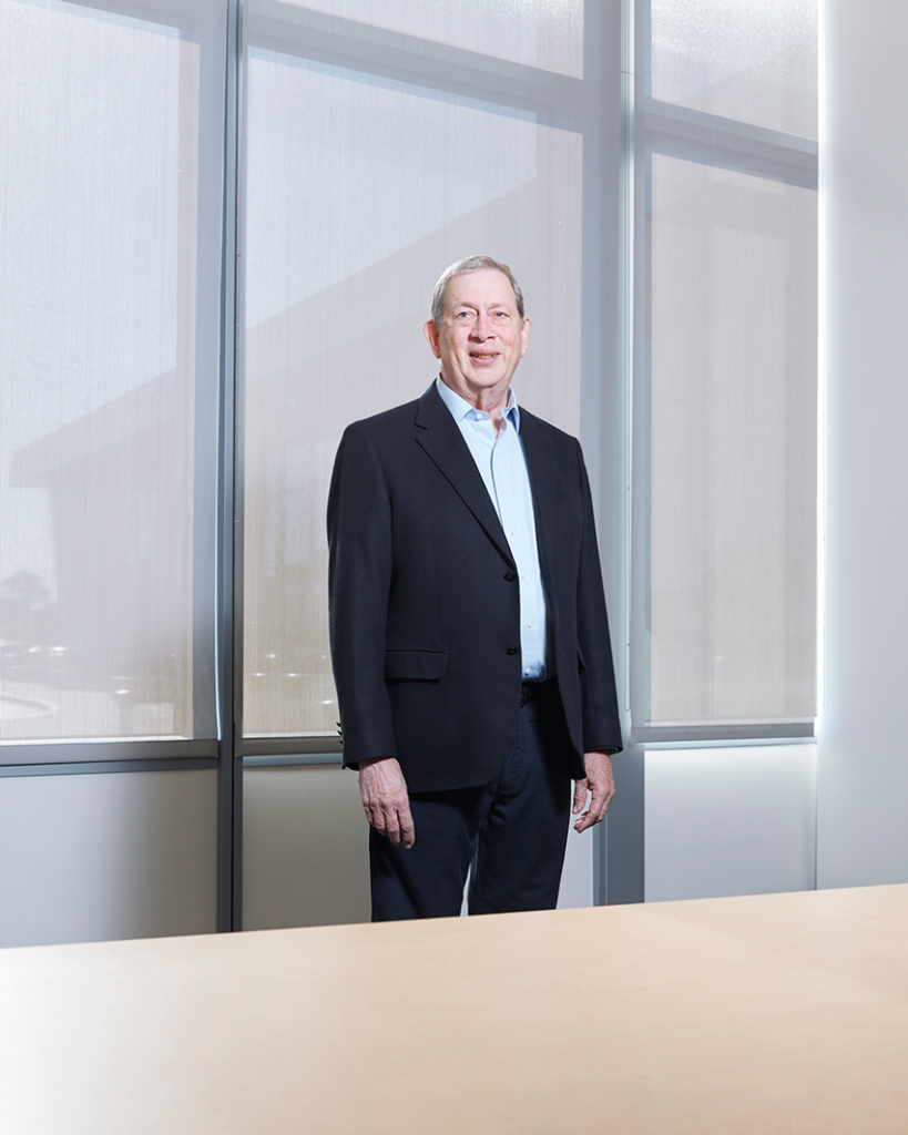 Frontrunners John C. Martin – Atlas 2018